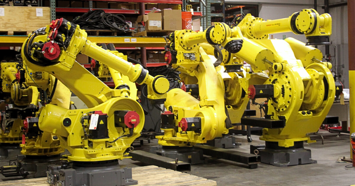 Mini Marvels: Maximizing Floor Space with Compact… | Robots.com