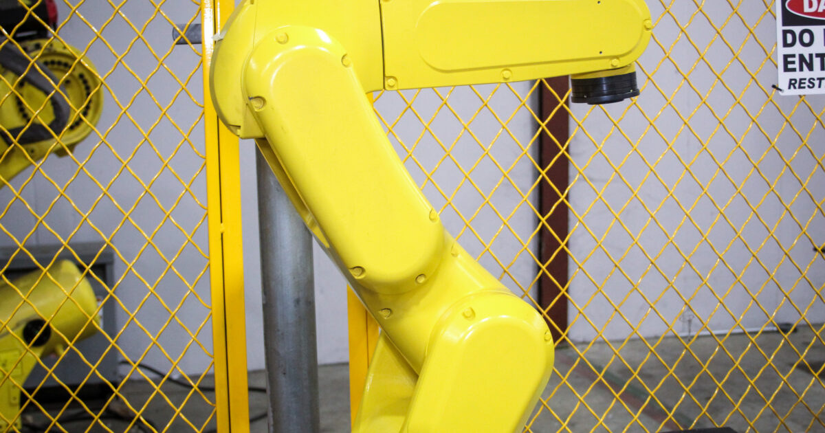 Mini Marvels: Maximizing Floor Space with Compact… | Robots.com