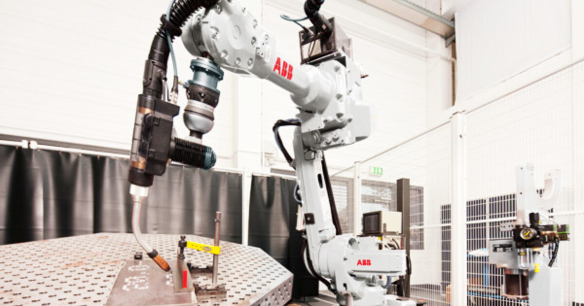 ABB makes Robotic MIG/MAG welding affordable | Robots.com