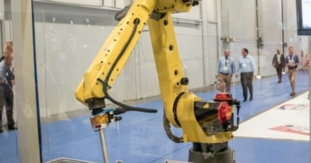 Automated Plastic Routing with Robots | Robots.com
