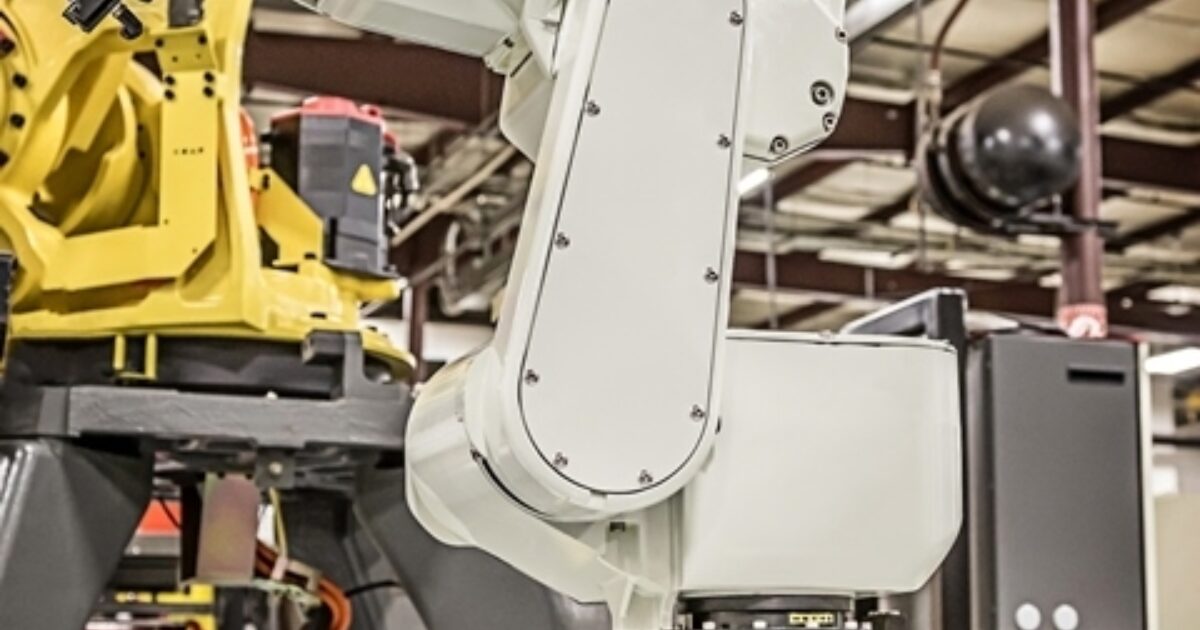 Squeaky cleanroom robots | Robots.com