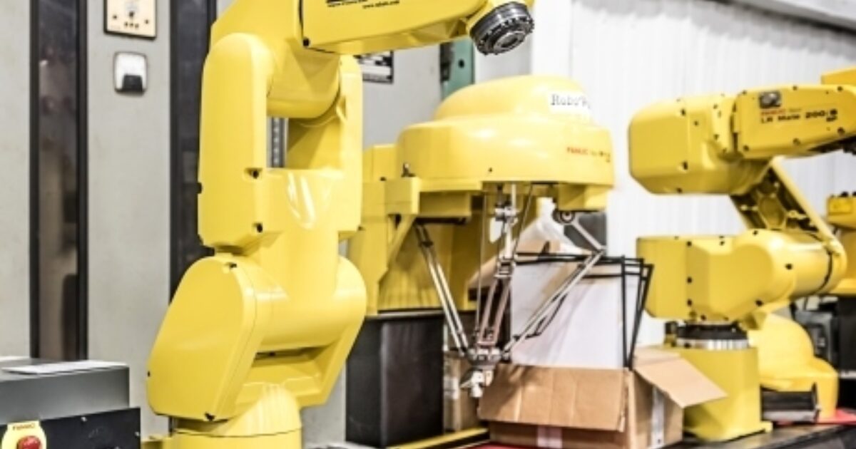 Compact Robots at Robots.com | Robots.com