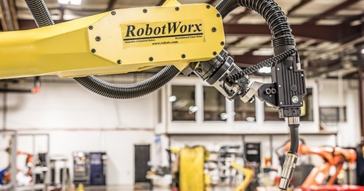 The importance of robot accuracy | Robots.com