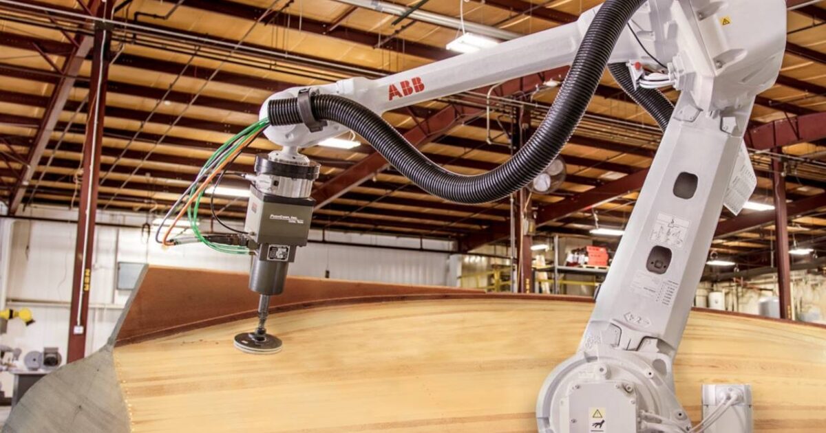 Sanding Robots Provide Consistent and Smooth Surfaces | Robots.com