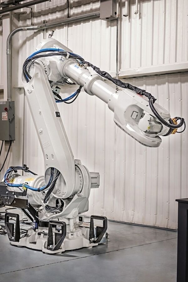 ABB IRB 6700INV-245-300kg/2.9-3 Robot | Robots.com