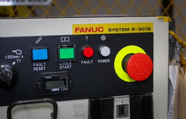 Operating a Fanuc Robot Made Easy | Robots.com