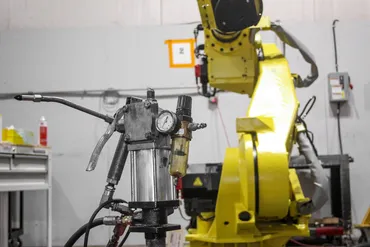 Choosing Robot Power Sources | Robots.com