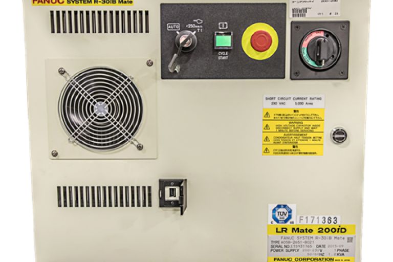 Fanuc M-20iA Robot | Robots.com