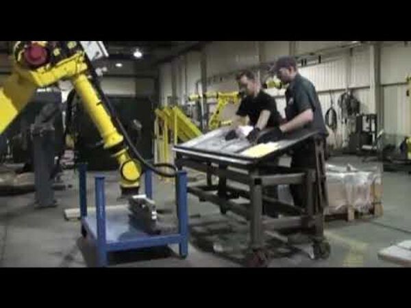 Fanuc R-2000iA/200F Robot | Robots.com