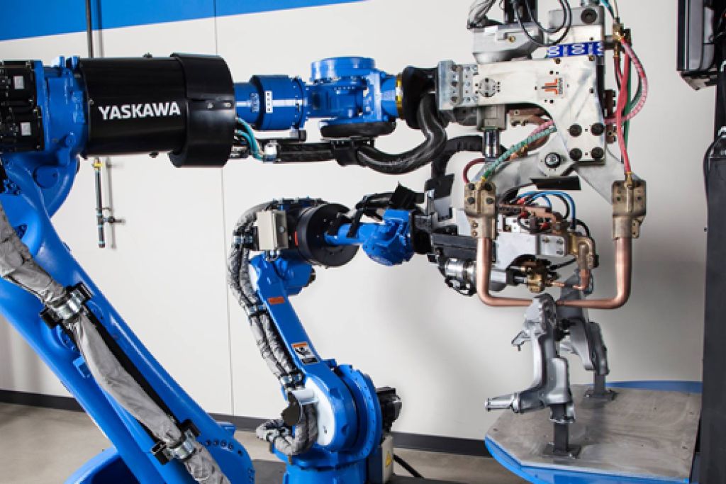 Spot Welding Robots | Robots.com | Robots.com