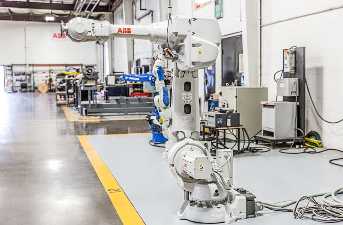 ABB IRB 4600-60 Robot | Robots.com