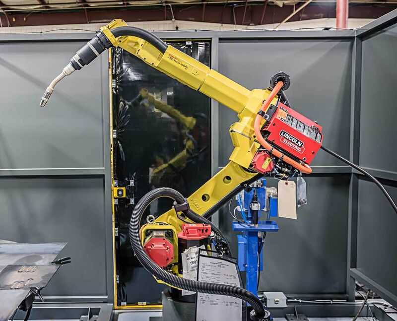 Fanuc ARC Mate 100iC/7L Robot | Robots.com