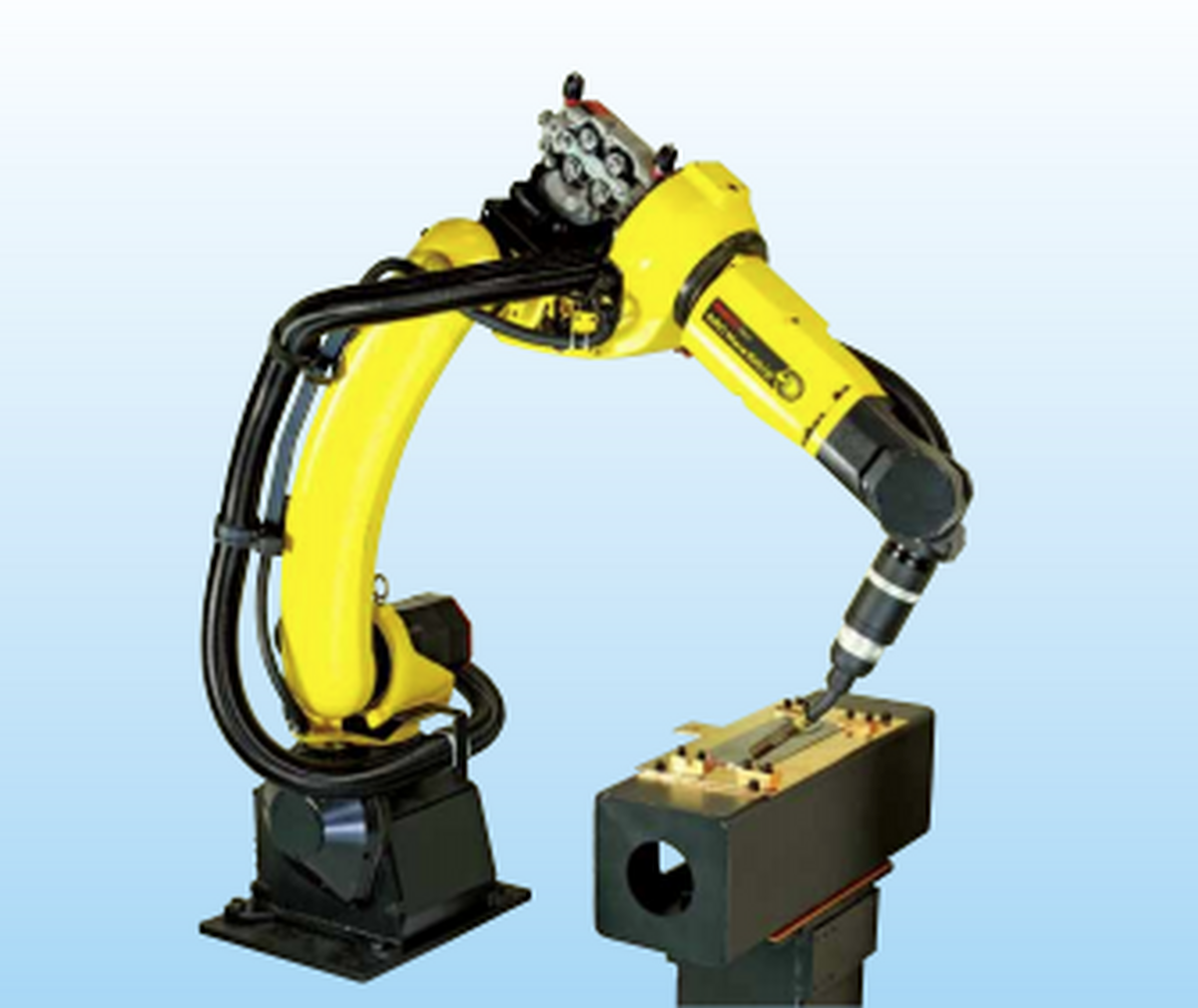 Fanuc ARC Mate 100iD Robot | Robots.com