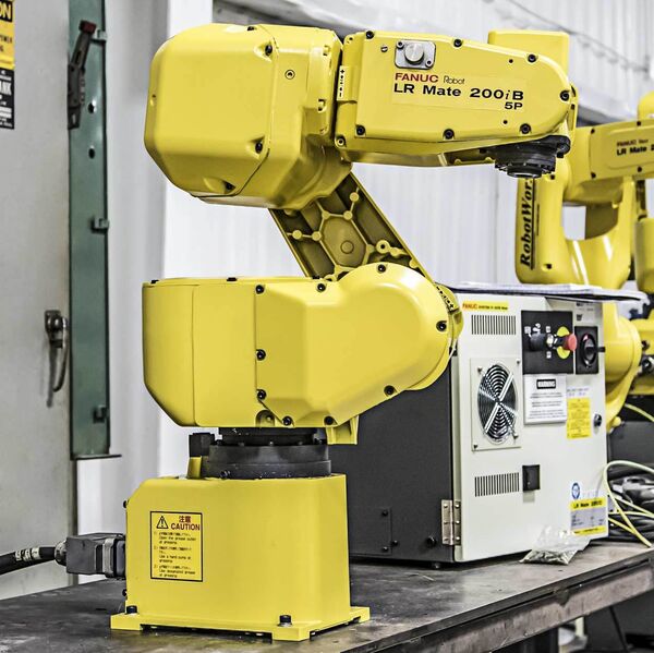 Fanuc LR Mate 200iB/5P Robot Robot | Robots.com