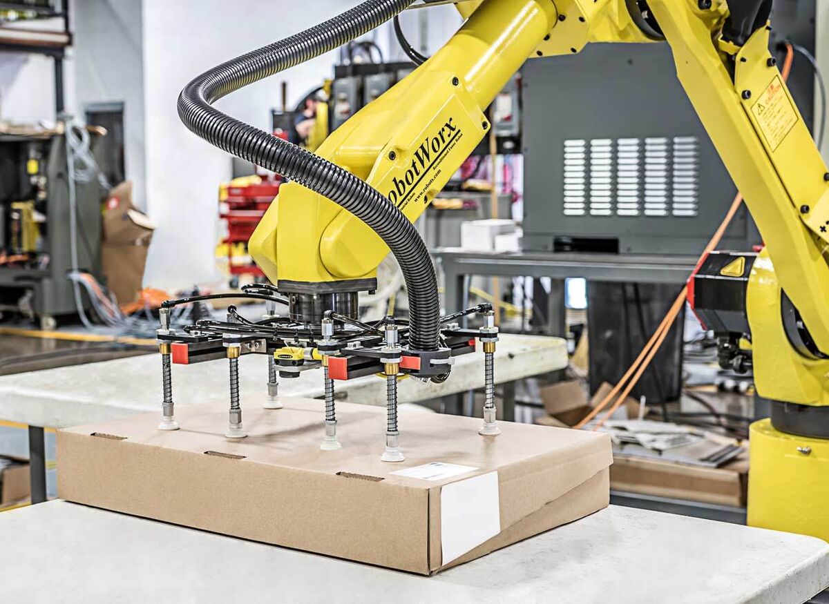 Fanuc M-6iB Robot | Robots.com