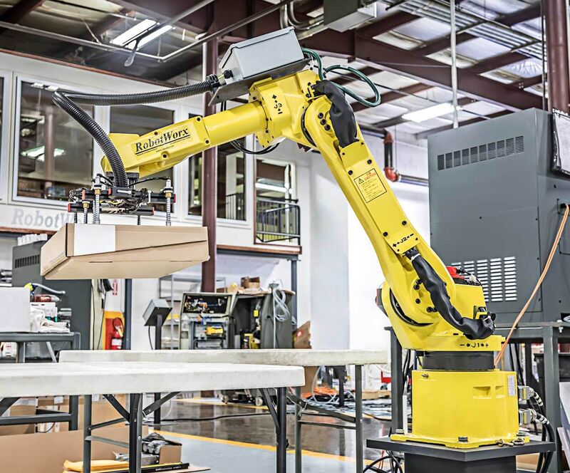 Fanuc M-6iB Robot | Robots.com