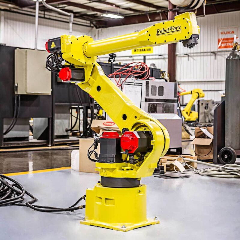 Fanuc M-16iB w/ R-30iA Controller Robot | Robots.com