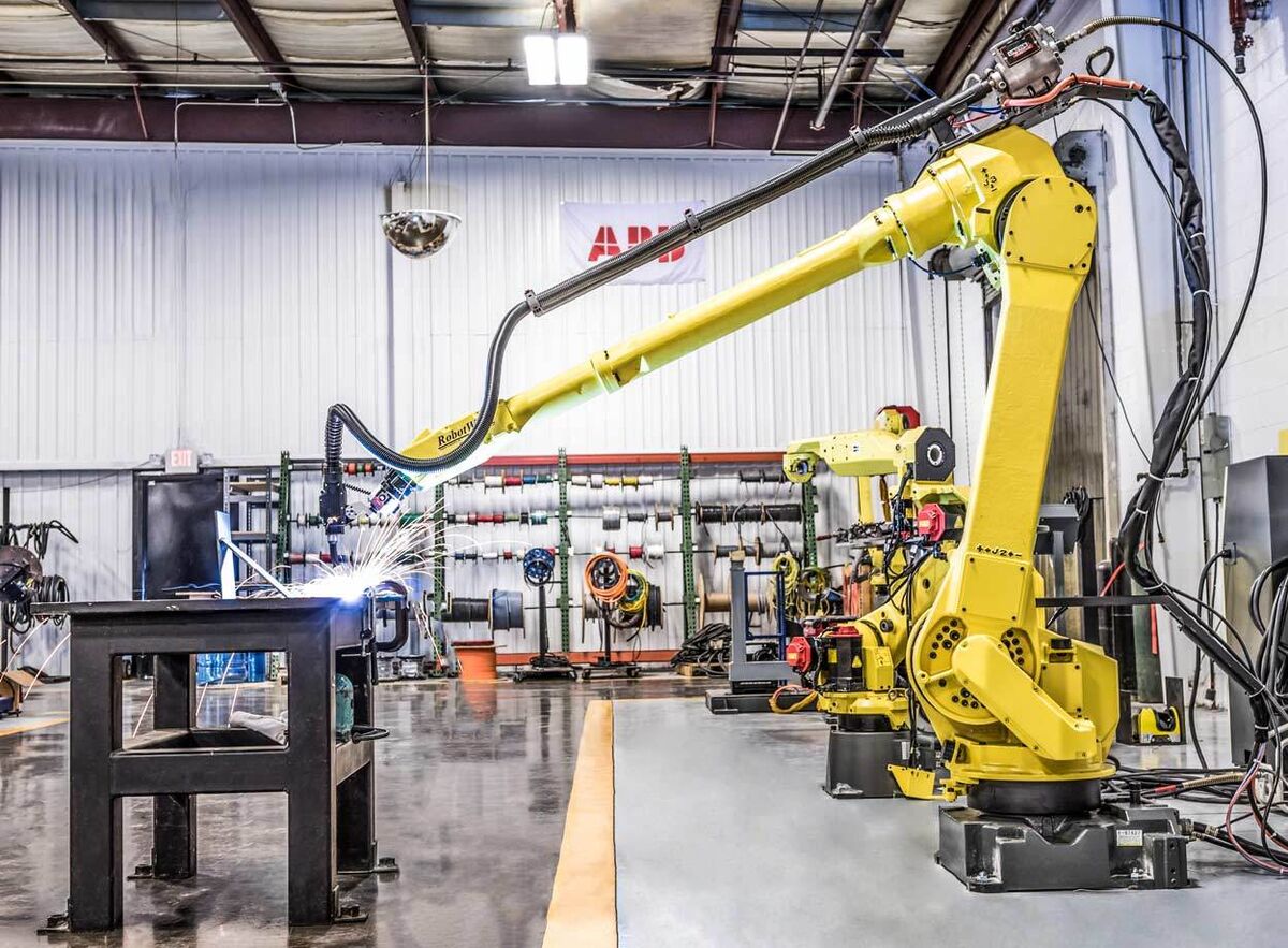 Fanuc M-710iC/20L Robot | Robots.com
