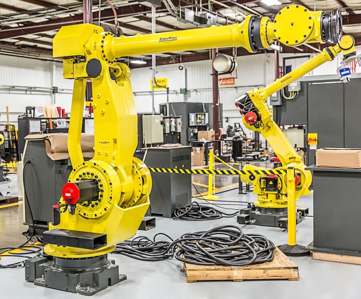 Fanuc M-900iA/260L Robot | Robots.com