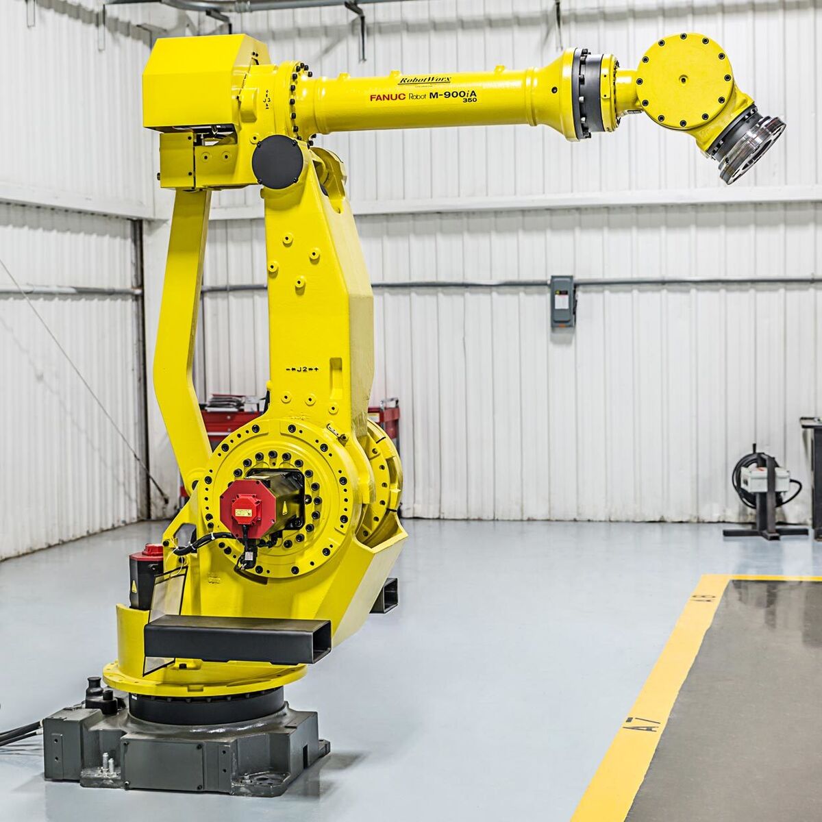Fanuc M-900iA/350 Robot | Robots.com