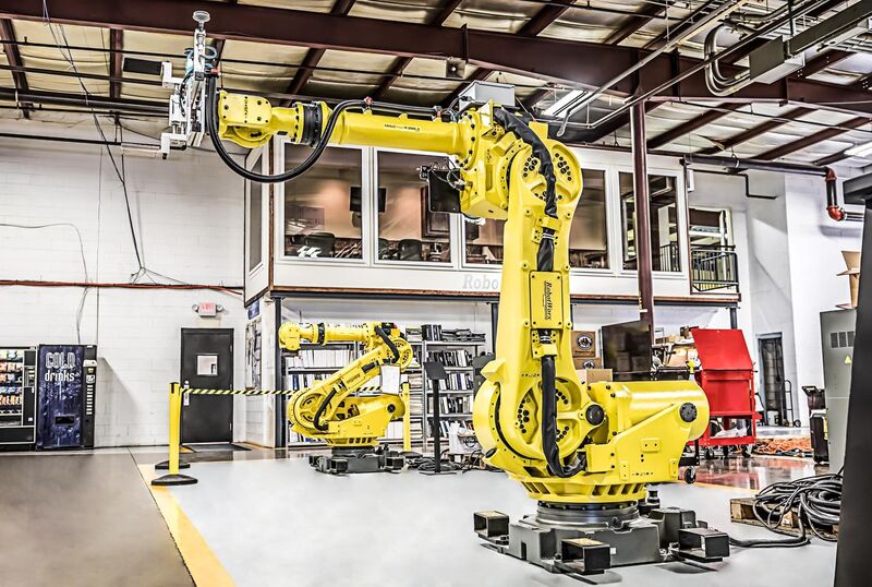 Fanuc R-2000iA/165F Robot | Robots.com