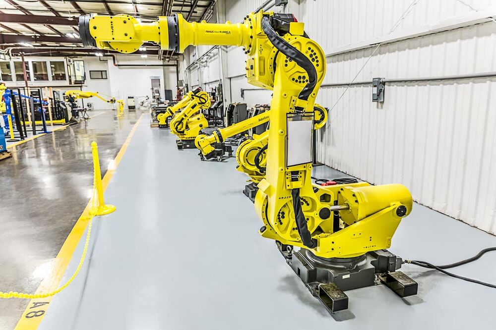 Fanuc R-2000iA/200FO Robot | Robots.com